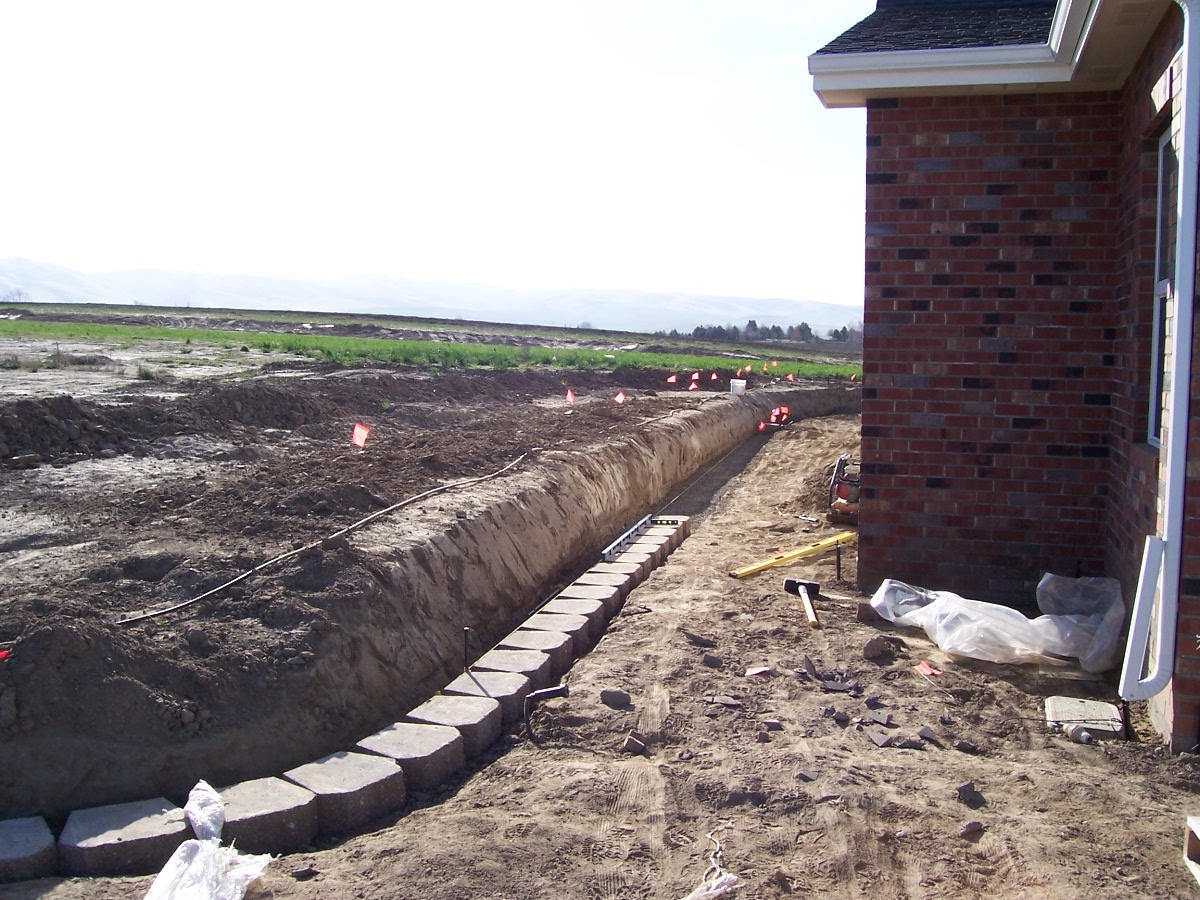 SOD, SEED & GRADING CONTRACTOR - Yard & Lawn Sodding and Seeding